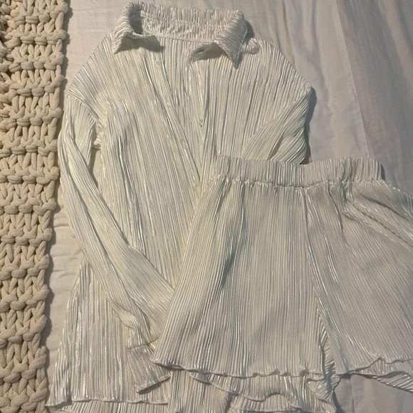 Amazon | Pants & Jumpsuits | 2 Piece Pleated Short Set | Poshmark